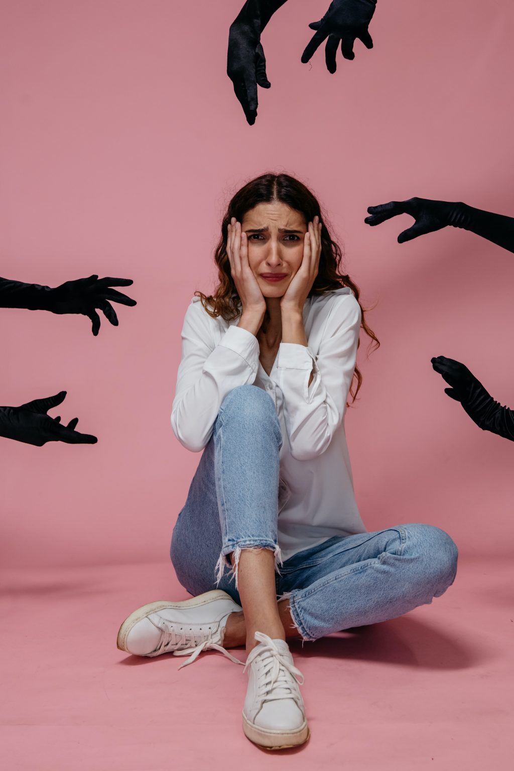 6 TIPS TO HANDLE OVERWHELMING EMOTIONS – Fully Thriving